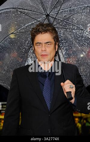 Benicio Del Toro attending the premiere of Paradise Lost at Cinema ...