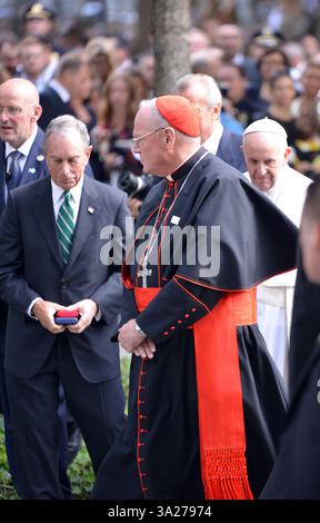 Pope Francis visits 9/11 memorial at Ground Zero in New York City, USA ...