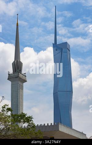 Merdeka 118 and minaret of National Mosque of Malaysia, Kuala Lumpur ...