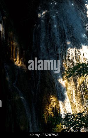 landscape waterfall trickling down the cliff close-up Stock Photo - Alamy