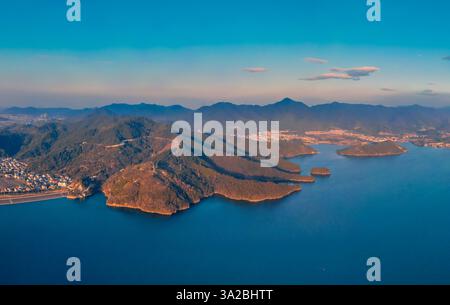 Natural scenery of Lake Siming, Yuyao City, Zhejiang Province, China ...