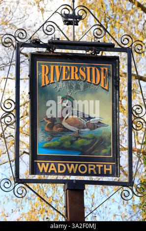 Pub sign with colourful ducks - Riverside Inn - Wadworth brewery ...