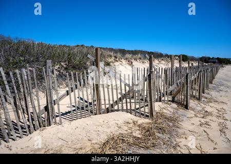 Cape Cod in springtime Fence near the Head of the Meadow beach Stock ...