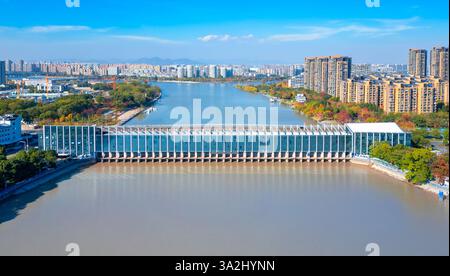 Yaojiang River Gate, Ningbo, Zhejiang, China Stock Photo - Alamy