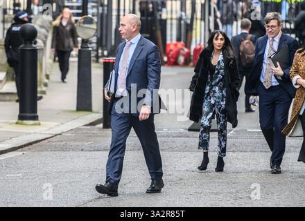 Sir James Mackey - interim CEO of NHS England - entering Downing Street ...
