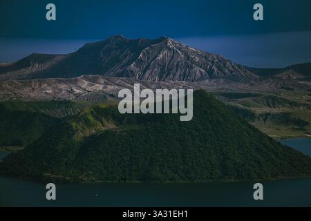 The lake close Taal volcano, Philippines Stock Photo - Alamy