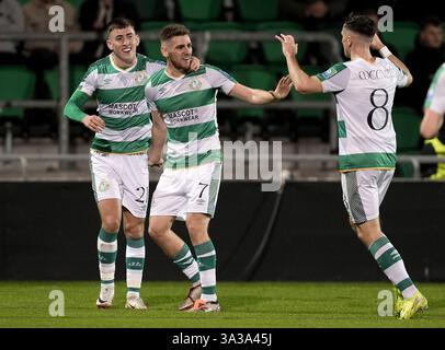 Shamrock Rovers' Dylan Watts (centre) and The New Saints' Daniel Davies ...