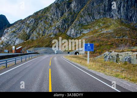 European Route E10 in Lofoten - Norway Stock Photo - Alamy