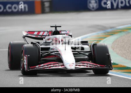 2022 Formula 1 Australian Grand Prix - Preparations Stock Photo - Alamy