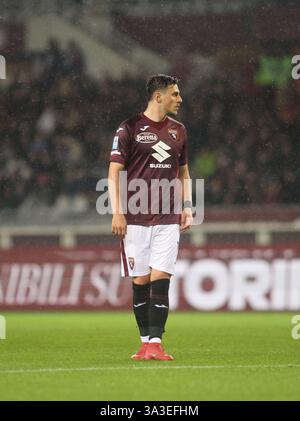 Eljif Elmas of Torino FC in action during the Serie A football match ...