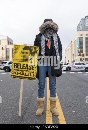 Demonstrators march to demand the release of those arrested over the ...