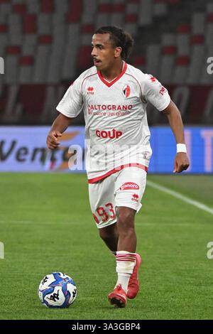 Mehdi Dorval of SSC Bari in action during SSC Bari vs Palermo FC ...