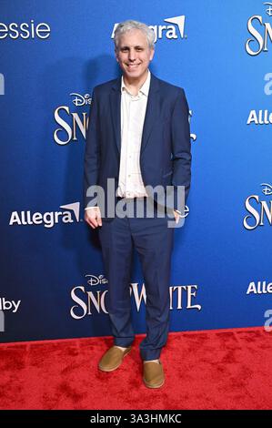 Jared LeBoff bei der Weltpremiere des Kinofilms 'Snow White ...