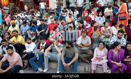 A crowd of pilgrims at Dashashwamedh Ghat in Varanasi, Uttar Pradesh ...