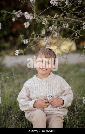 Beautiful blooming almond tree branches at spring Stock Photo - Alamy