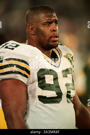 Green Bay Packers defensive end Rashan Gary (52), right, celebrates a ...