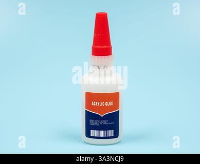 Acrylic glue. Plastic adhesive. Bonds acrylic materials effectively ...