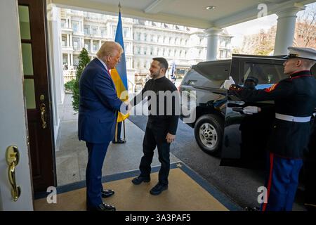 President Donald Trump greeting President Volodymyr Zelenskyy of ...