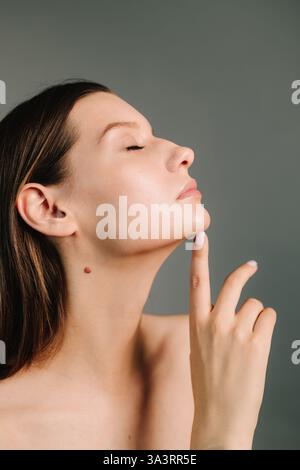 Contouring of the chin and angular jaws. Correcting the shape of the ...