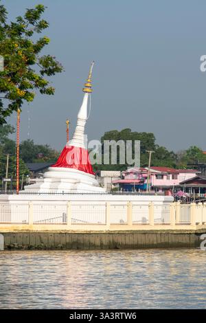 Leaning Pagoda or Chedi Mu Tao on Ko Kret Island in City of Pak Kret in ...