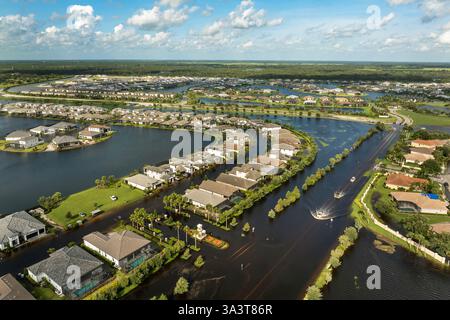 Hurricane Debby flooded cars and homes in Sarasota, Florida. Aftermath ...