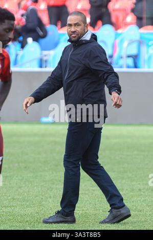 Toronto FC head coach Robin Fraser reacts during MLS soccer match ...