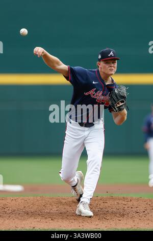 Atlanta Braves pitcher Garrett Baumann (91) during an MLB Spring ...