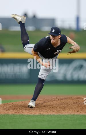 Detroit Tigers pitcher Troy Melton throws against the Minnesota Twins ...