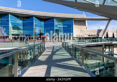 Levels of shops in South John Street shopping centre, Liverpool ONE ...