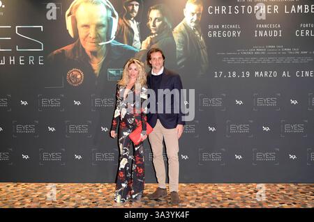 Stefano Mauri mit Ehefrau Miriam Della Guardia bei der Premiere des ...
