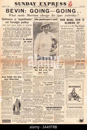 1951 Sunday Express front page reporting the HMS Affray disaster Stock ...