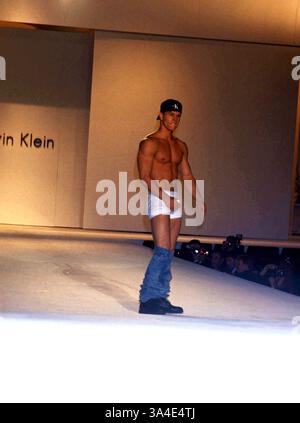 Marky Mark (Mark Wahlberg) Calvin Klein Underwear Ad New York City 1992 ...
