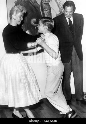 TERRY MELCHER with mom DORIS DAY and dad MARTIN MELCHER on the set of ...