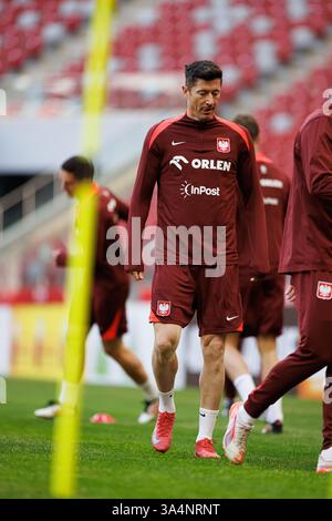 Robert Lewandowski of Poland during a training before EURO 2020 ...