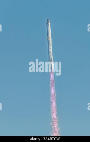 Starship IFT -8 Stock Photo - Alamy