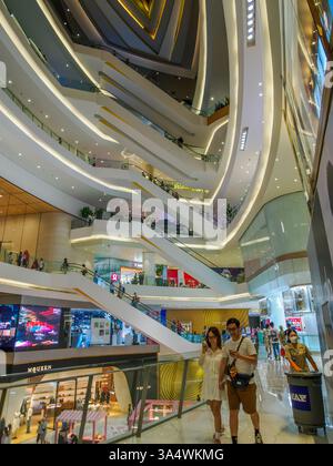 Interior view of the iCONSIAM Mall, Bangkok, Thailand Stock Photo - Alamy