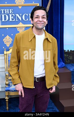 Izzy Diaz bei der Weltpremiere der Netflix Miniserie The Residence in ...