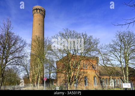 The 64-meter-high historic water tower in Rothenburgsort, Hamburg ...
