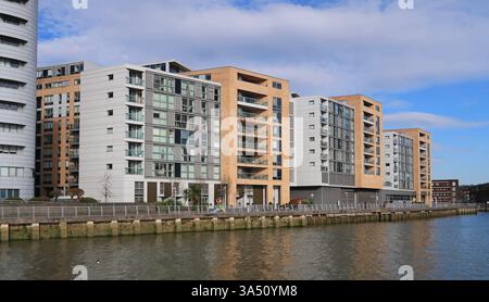 New Apartments and shops at the confluence of the River Ravensbourne ...