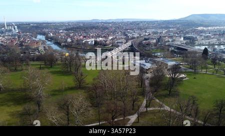 Der Rosensteinpark in Stuttgart gilt als größter englischer ...