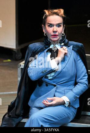 Milan,Italy Theatrical show starring in the role of Madame Eva Robin's ...