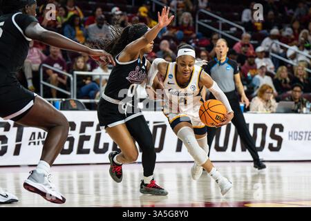 Mississippi guard Denim DeShields during an NCAA basketball game on ...