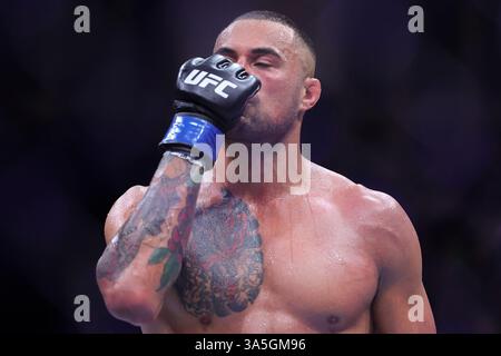 Carlos Ulberg of New Zealand celebrates his win after his knockout ...