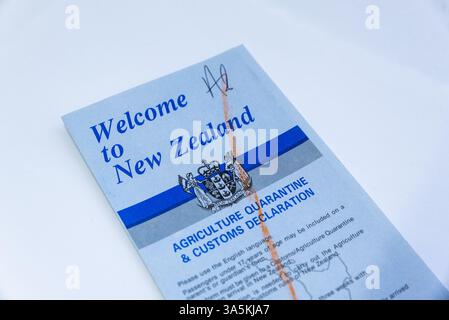 New Zealand agriculture quarantine & customs declaration issued to ...