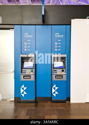 An automated currency exchange machine inside the Haneda Airport ...
