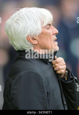 Greece manager Ivan Jovanovic during a training session at Hampden Park ...