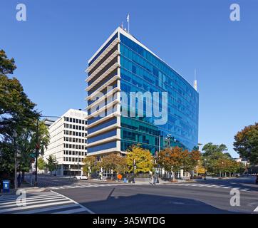 The National Association of Realtors Building, 500 New Jersey Avenue NW ...