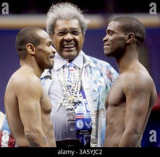 Cory Spinks, left, of St. Louis and Roman Karmazin, right, from Russia ...