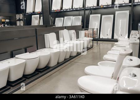 New toilets. Interior of kitchen in the hardware store Stock Photo - Alamy
