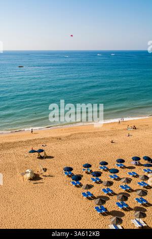 Beachgoers and umbrellas, Praia dos Pescadores (Fishermans Beach ...